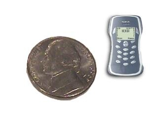 World’s Smallest Cell Phones - Blogote