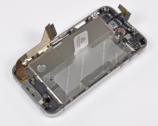 The iPhone 4 iFixit Teardown - Blogote